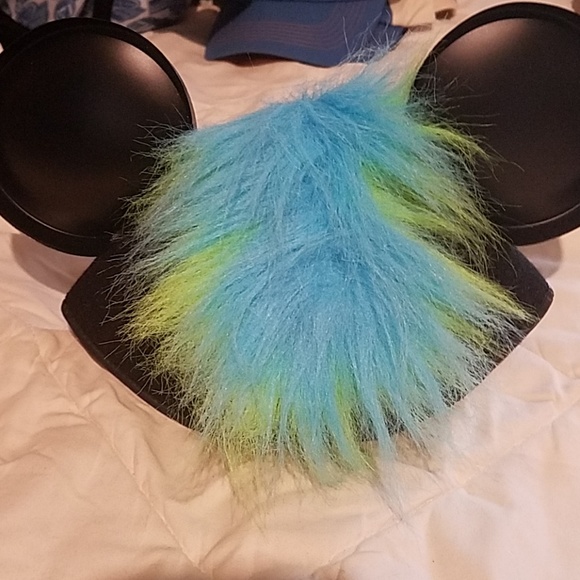 Disney | Accessories | Mickey Mouse Mohawk Hat Ears | Poshmark